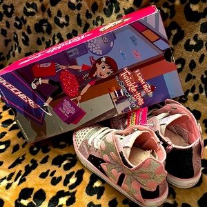 Skechers | Shoes | Skechers Twinkle Toes I Light Up Size 2 Blackpink ...